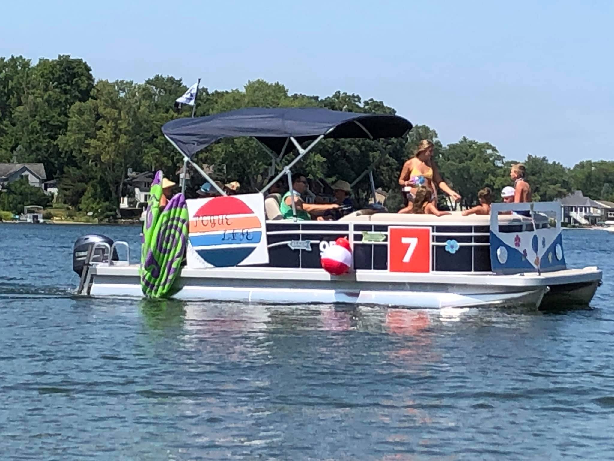 Barron Lake Boat Parade - Barron Lake Association